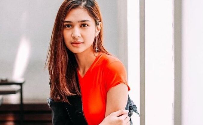 Mikha Tambayong: Pesona Yang Terus Menggoda, Simak Kisahnya Di Dunia ...